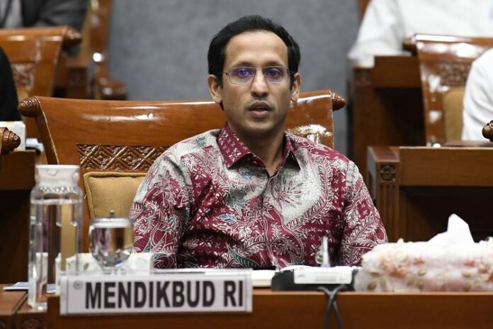 Ini Kebijakan Mendikbud Tentang Keringanan UKT Bagi Mahasiswa PTN ... Ini Kebijakan Mendikbud Tentang Keringanan UKT Bagi Mahasiswa PTN ...