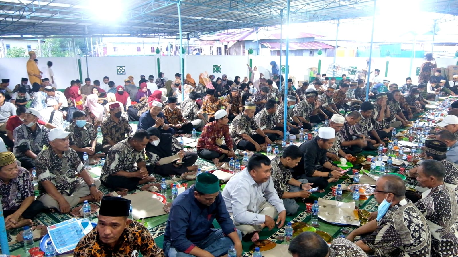 Gerakan Satu Talam Satu Rumah Tersaji saat Bukber dengan Gubernur di ...